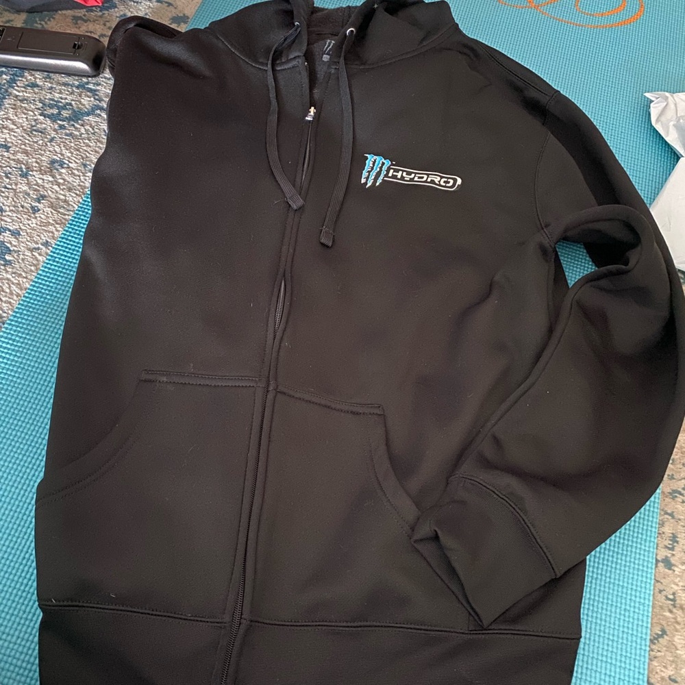 Monster Hydro Sweater - Gem